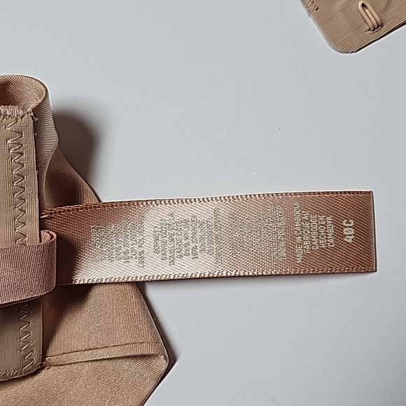 SKIMS | Intimates & Sleepwear | Skims Ultimate Push Up Plunge Bra ...